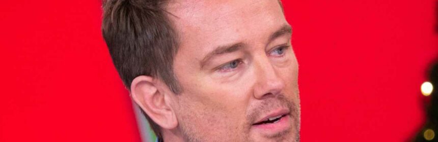 Who is presenter Simon Thomas and is he married? – The Sun | The Sun ...