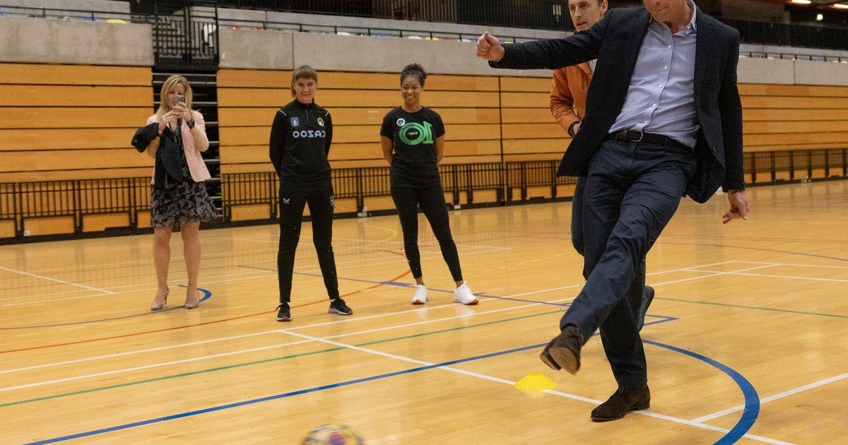 Woman sparks safety fears after she gets bracelet permanently melted on ...