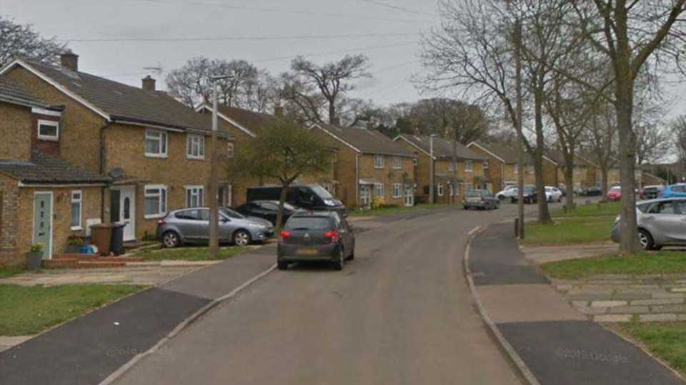 Homeless man's transformation after haircut wows as 'handsome' looks ...