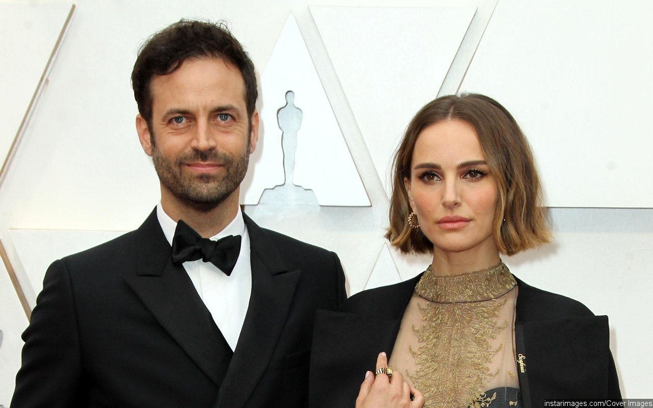 Natalie Portman Flashes Wedding Ring After Husband's Affair Leaves Her Feeling 'Humiliated ...