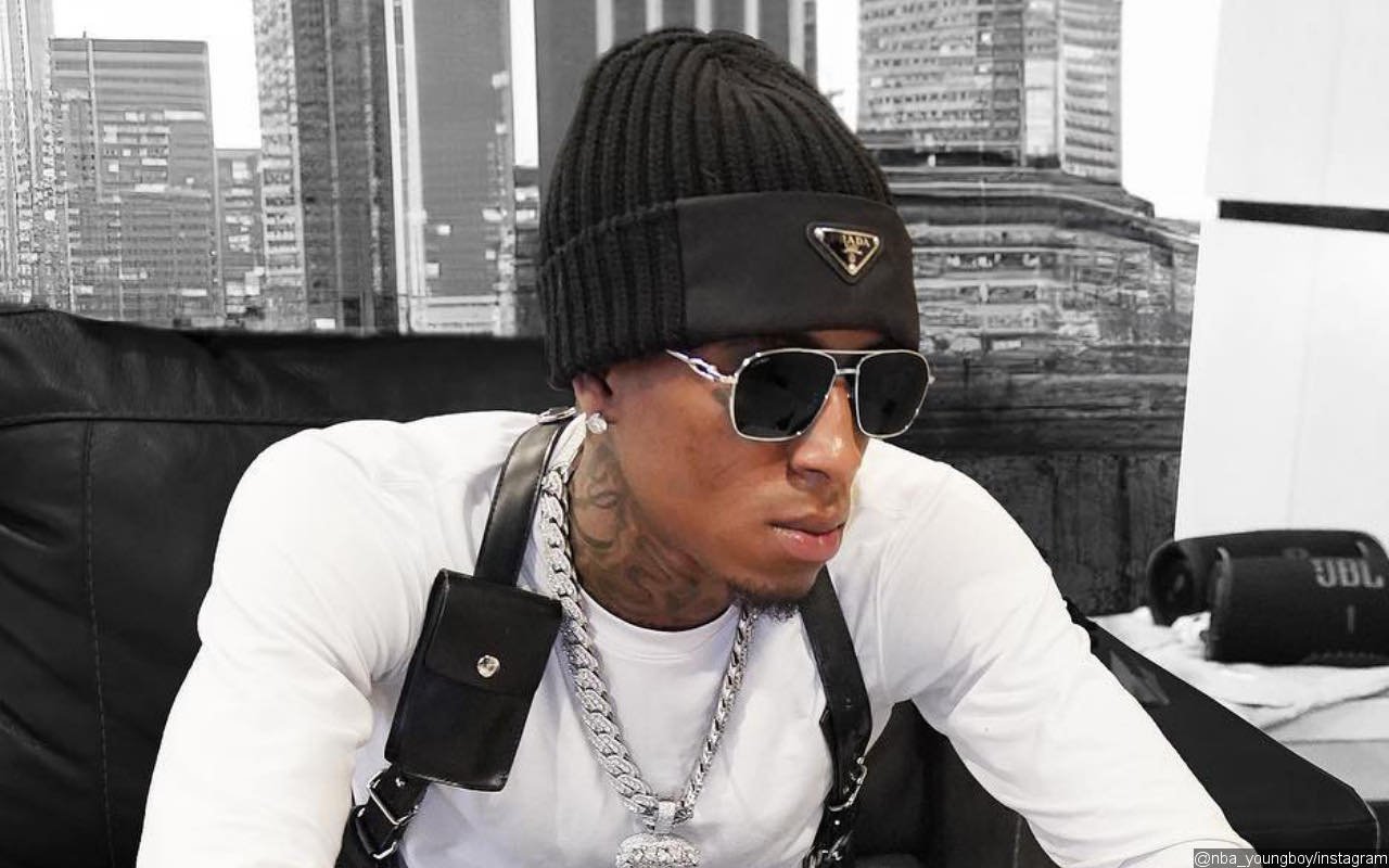 NBA YoungBoy All Smiles With His Baby 'Brothers' in New Photos After ...